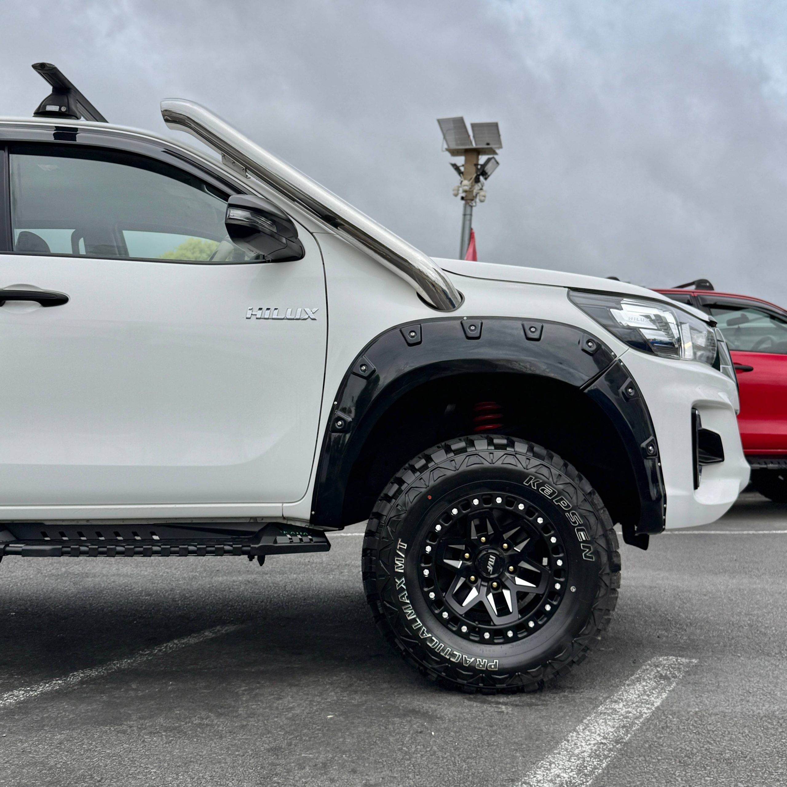 SUPER LOW KS LIFTED 2020 HILUX – NZ4X4S