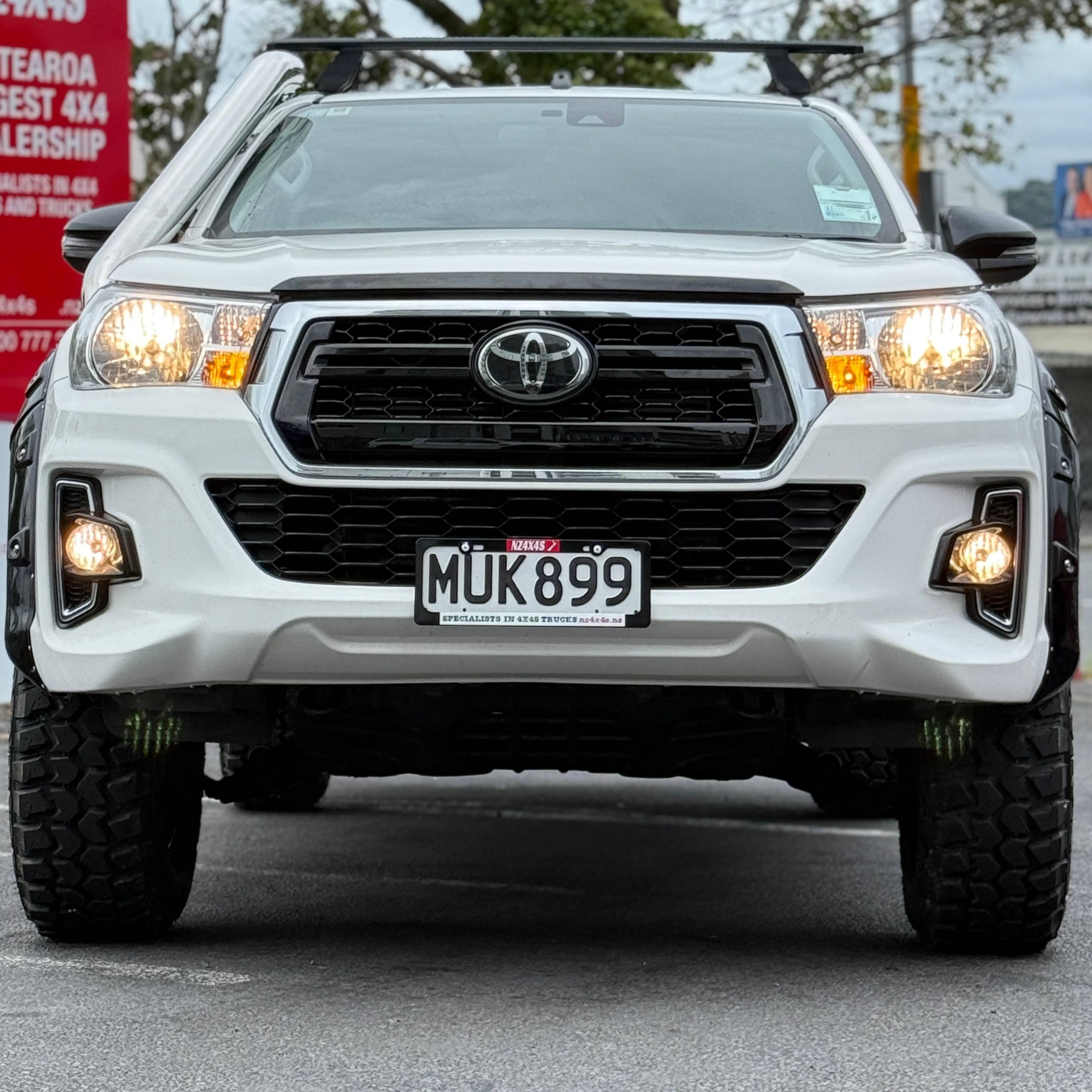 SUPER LOW KS LIFTED 2020 HILUX – NZ4X4S