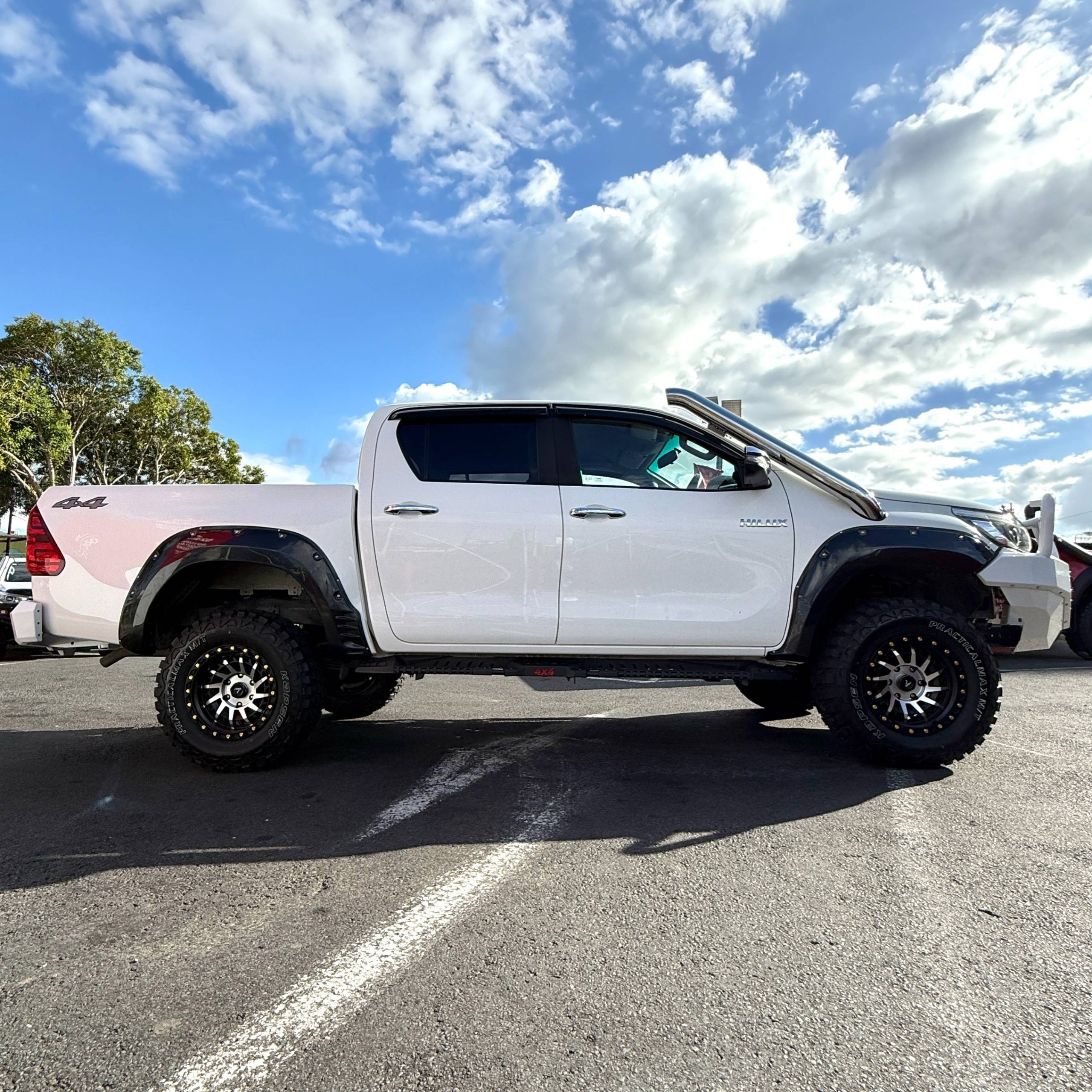 LIFTED 4X4 2019 HILUX SR5 – NZ4X4S