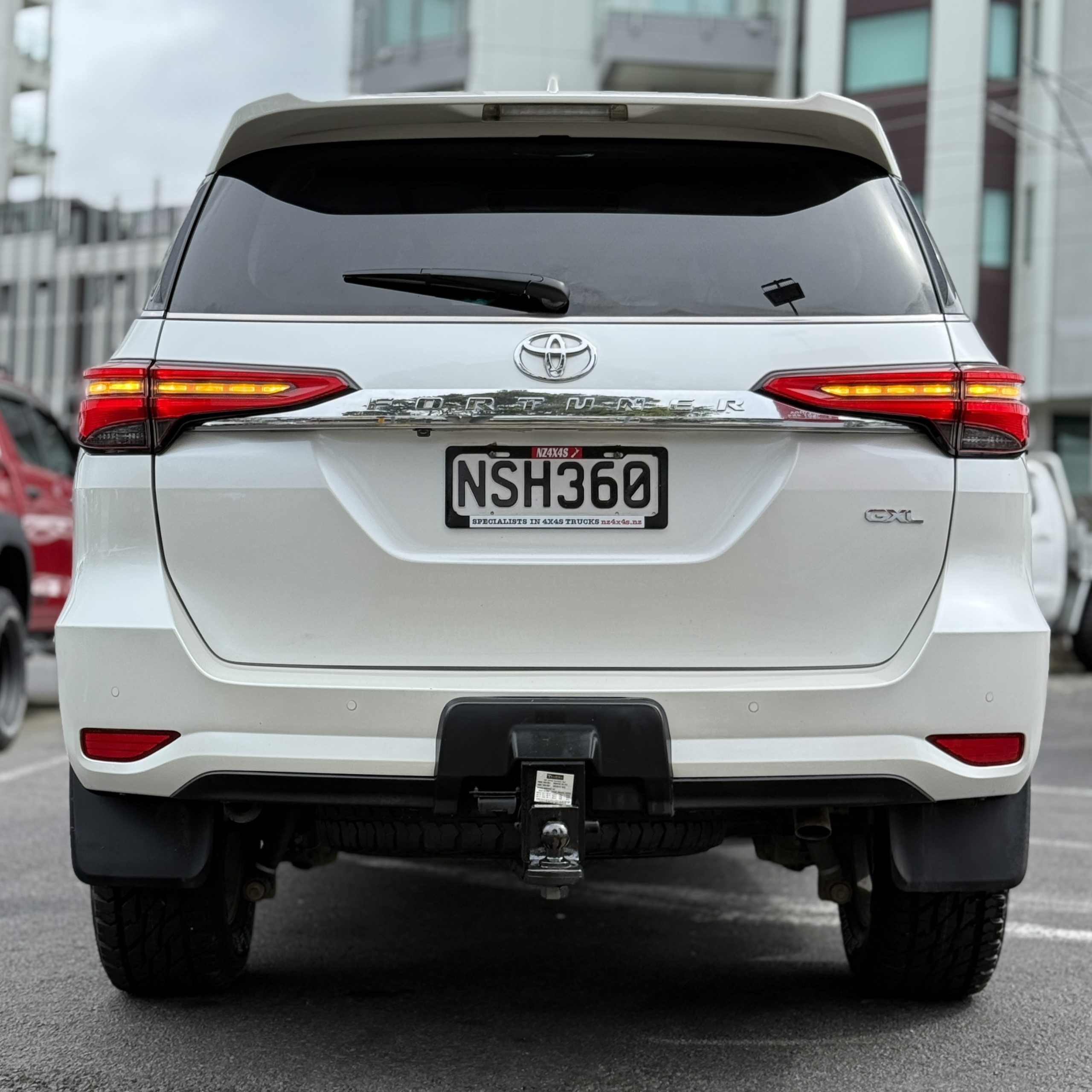 LIFTED 4X4 FORTUNER GXL LIKE NEW – NZ4X4S