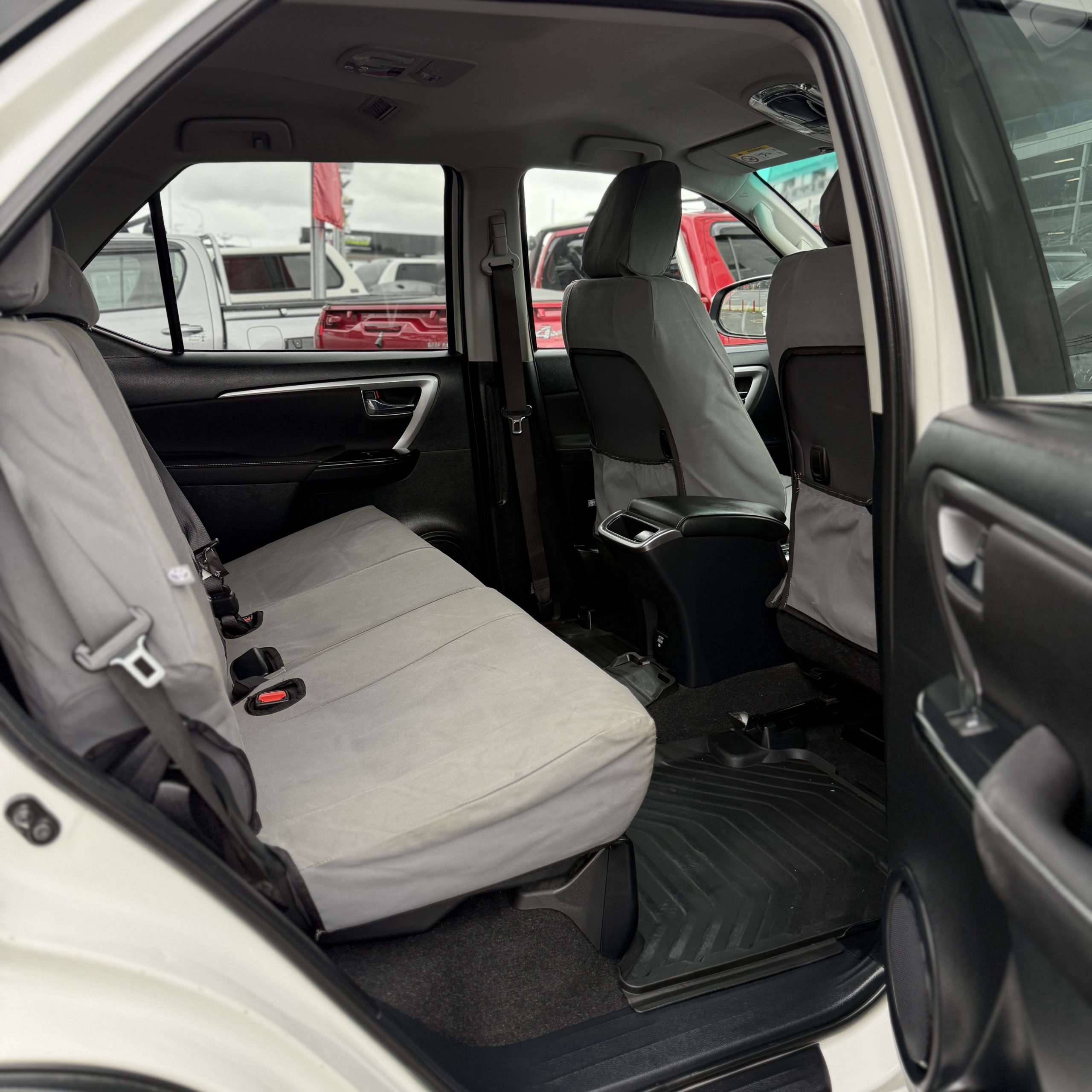 LIFTED 4X4 FORTUNER GXL LIKE NEW – NZ4X4S